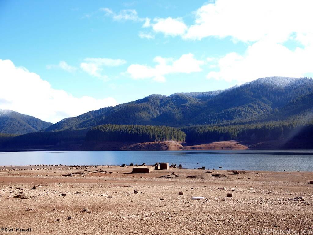 Detroit, Oregon's underwater ghost town (Coe) - Pacific Northwest Photoblog
