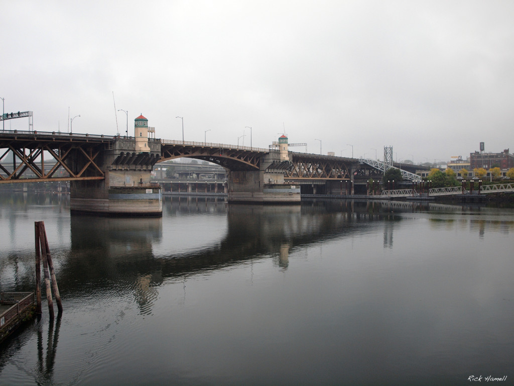 Burnside Bridge, Portland Oregon - Pacific Northwest Photoblog